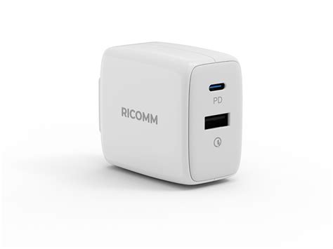 W Gan Wall Charger With Usb A Usb C Ports Ricomm