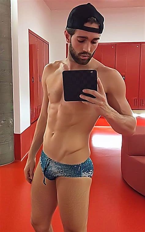 Speedo Musings Gym Selfie