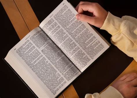 What Is Synonymous Parallelism In Hebrew Poetry Answer The Bible