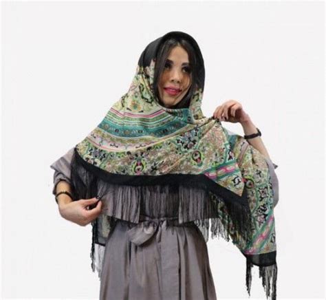 60 مدل شال، روسری و مینی اسکارف جدید دخترانه و زنانه برای عید 1402