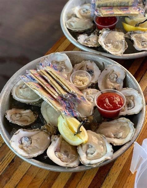 Seafood And Oyster Bar On Destin Harbor Fl Ajs Seafood