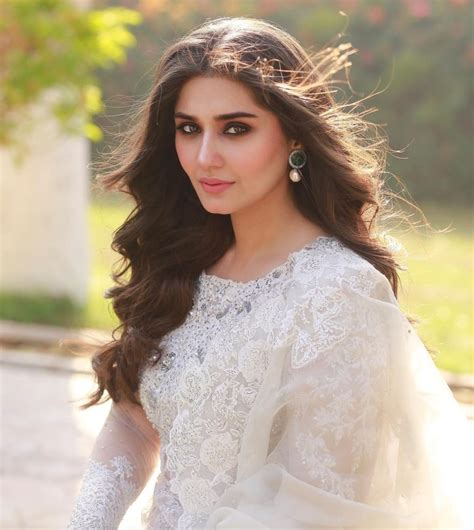 Dur E Fishan Age Husband Brother Dramas Instagram And More