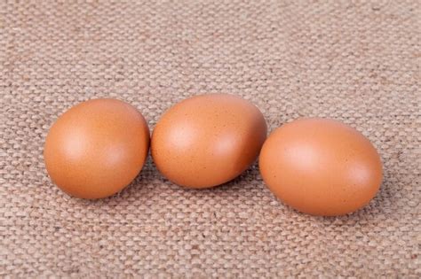 Eggs On Brown Sack Premium Photo