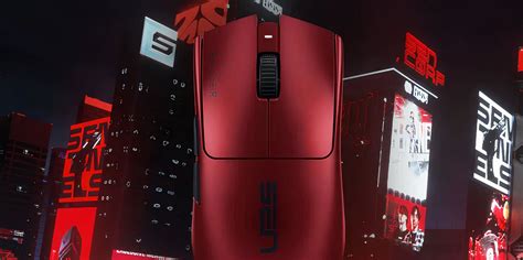 Collaboration Between Razer And Sentinels Introduces New Viper Mouse