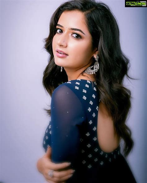 Actress Ashika Ranganath Hd Instagram Photos And Wallpapers October