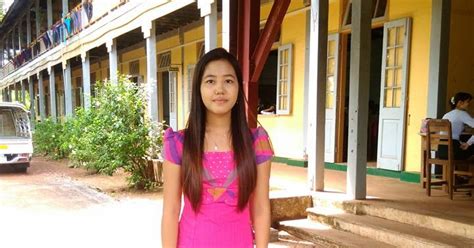 ကျိုက္ခမီမြို့အကြောင်း သံုးဘာသာဂုဏ္ထူးရွင္ သမီးေလးမသ်ွားအိသက္ဇံ