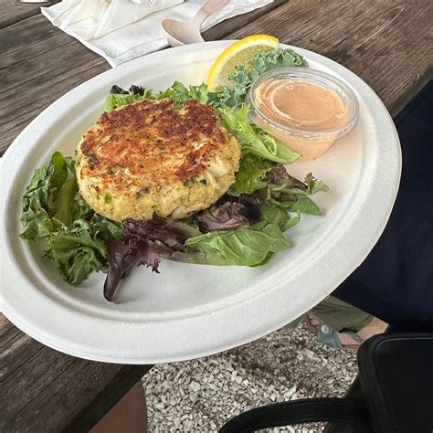 Moby Dicks Wellfleet Restaurant Reviews Photos And Phone Number Tripadvisor