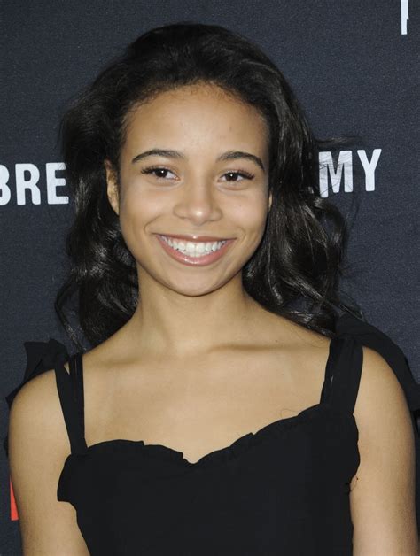 Eden Cupid At The Umbrella Academy Premiere In Hollywood Hawtcelebs