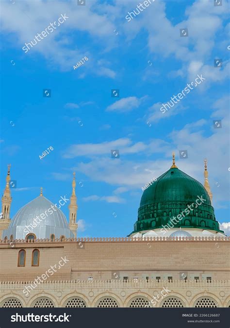 Masjid E Nabvi Roza E Rasool