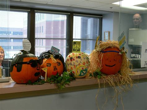 Pumpkin Decorating Ideas For Office Contest