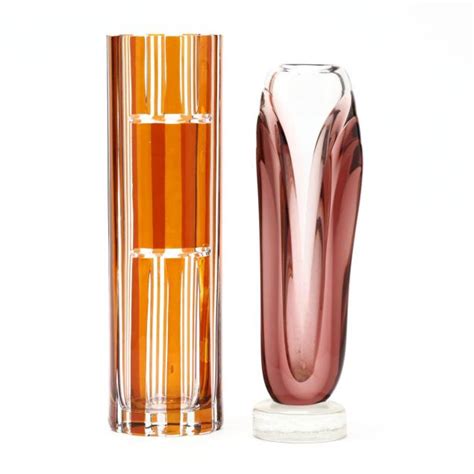 Two Modern Art Glass Vases Lot 2054 The October Modern Auctionoct 11