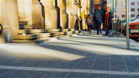 Обновяването на тротоарите в София върви с пълна сила Новини бг