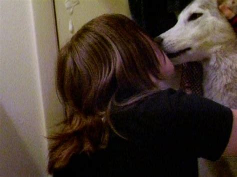 Dirty Minded Wife Zoofil Kisses Her Dog With Passion Zoo Tube 1