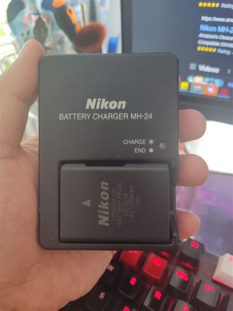 Nikon MH-24 Charger and EN-EL 14, Photography, Cameras on Carousell