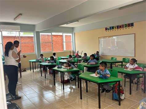 Después De Dos Años Regresan A Clases En La Histórica Primaria