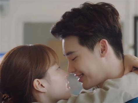 Download Cute Couple Pictures