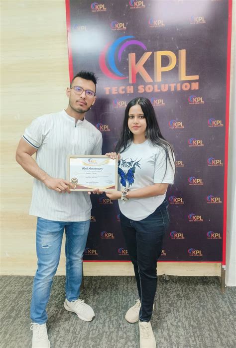 Anshika Jaiswal On Linkedin Workanniversary 2yearscompletion Management Digitalmarketing