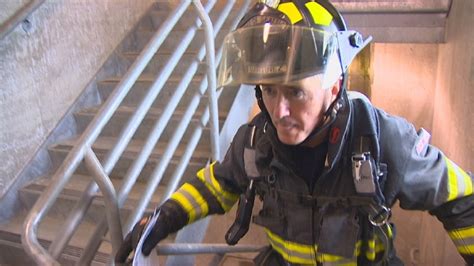 I Will Never Forget Firefighter Climbs 26754 Stories For Fallen 911 Brothers