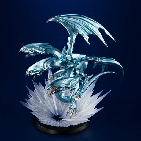 Yu Gi Oh Blue Eyes Ultimate Dragon Monsters Chronicle Statue