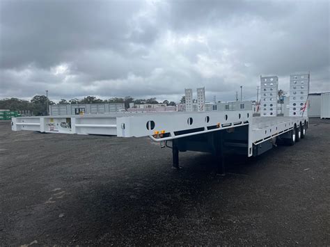 2025 EXEQ Drop Deck Widening Trailer - Excavation Equipment