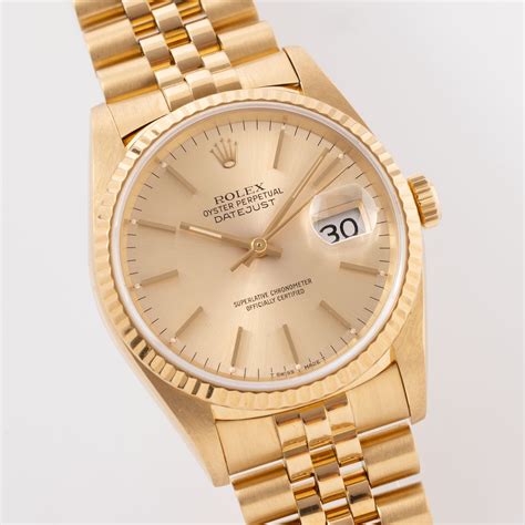 Rolex Datejust In 18k Yellow Gold Champagne Dial Ref 16238