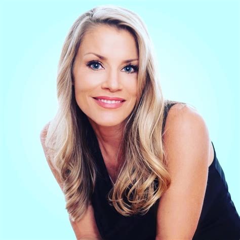 Kerri Hoskins Image