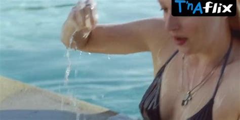 Dakota Johnson Bikini Scene In A Bigger Splash Tnaflix Com
