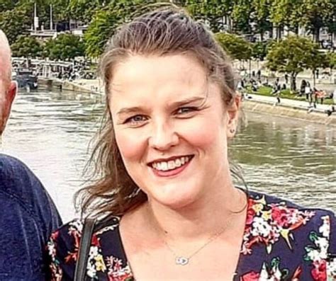 Lénorme Coup De Gueule De Lucile De Lémission Lamour Est Dans Le