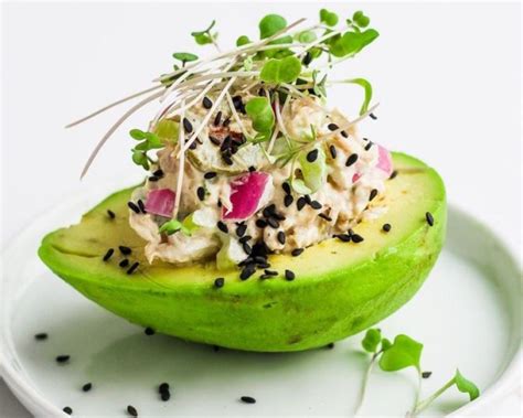 Дієтолог назвав найкращі продукти для вечірнього раціону які допоможуть відновити якісний сон