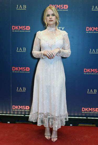 Alice Eve Nude Photos And Porn And Scenes The Fappening Leaked Photos