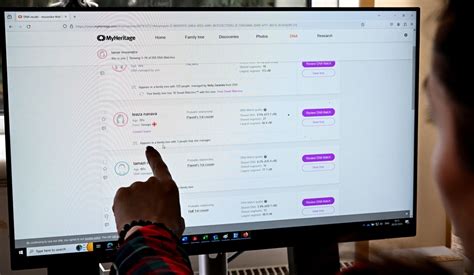 Jovens De 19 Anos Se Descobrem Gêmeas Em Meio A Busca Pela Verdade