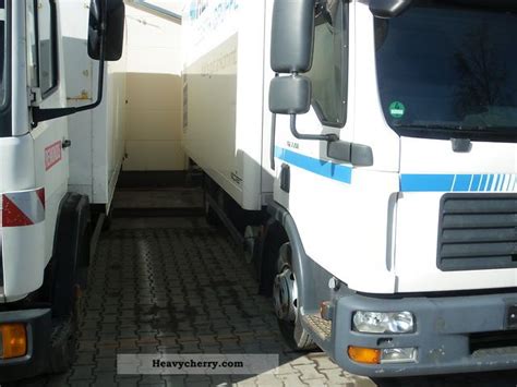 MAN Case 2008 Box Truck Photo And Specs