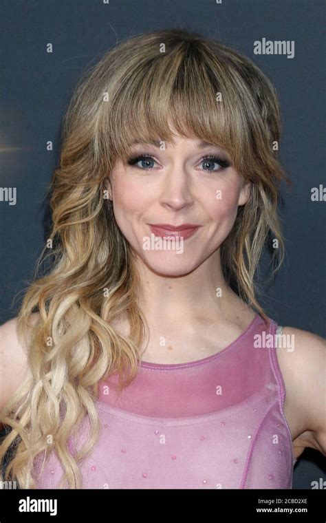 Lindsey Stirling Hair Bangs