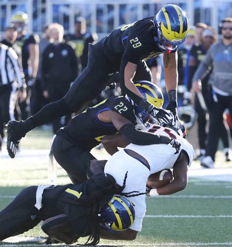 Caa Honoree Noah Plack Gives Delaware Double Threat At Safety For Ncaa