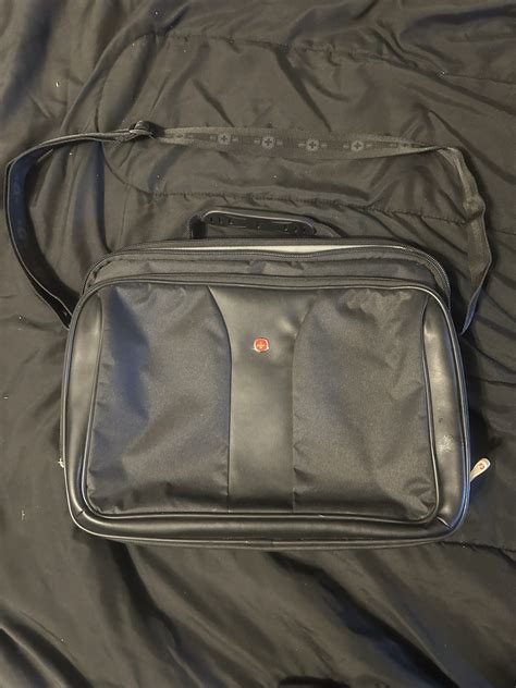 Swiss Gear Shouldermessenger Bag By Wenger Universal Small Tote 7” Wide