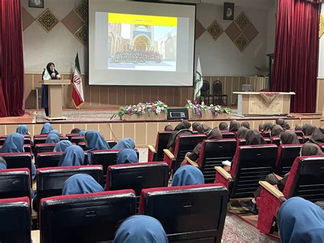 دختران دبیرستان دوره اول به اردوی اصفهان و شهرکرد می روند مجتمع امام