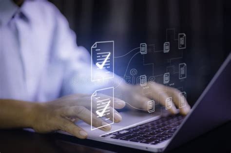 Checklist Online Documentation Data Management Concept Businessman