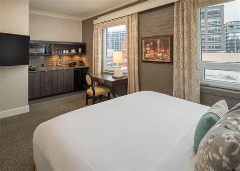 The Mark Spencer Hotel Portland • A Conference Space