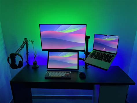 Cheap Led Strip Lights Give Coders Macbook Rig A Moody Vibe Setups