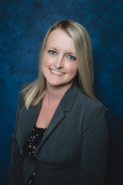 Shelli Minnstar Bank