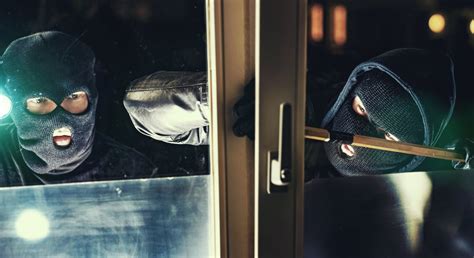 A False Sense Of Security 4 Common Home Security Mistakes To Avoid