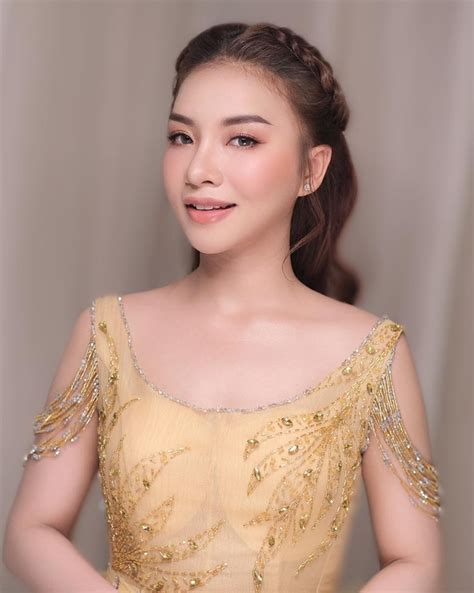 កាន់តែក្ដៅ តន់ ចន្ទសីម៉ា ថា ផេករបស់ខ្លួន ដែលបញ្ចេញមតិមិនសមរម្យ មិនមែនជាសម្ដីរបស់នាងទេ