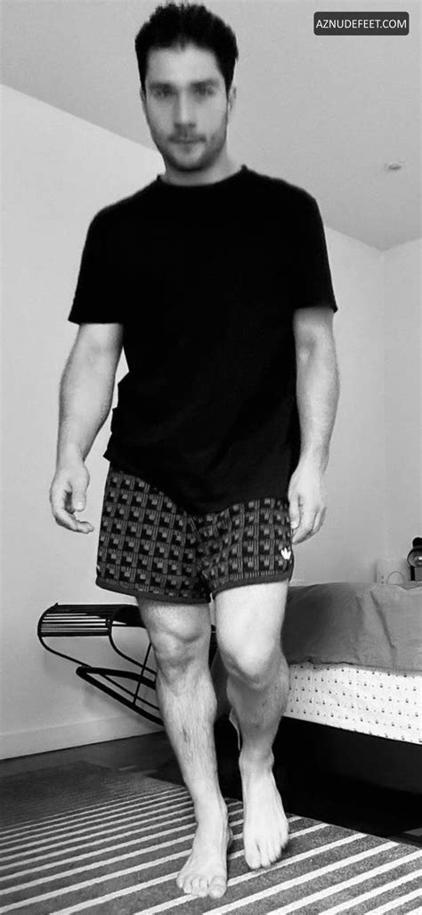 AndrÉs Felipe Rojas Feet Aznudefeet Men