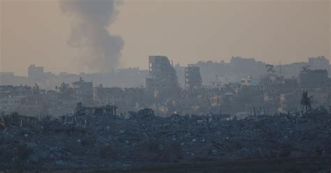 교전 재개하자마자하마스 이스라엘 공격에 109명 사망”