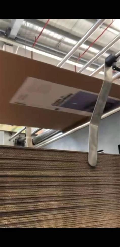 Board Packaging 티본 라벨 접착기