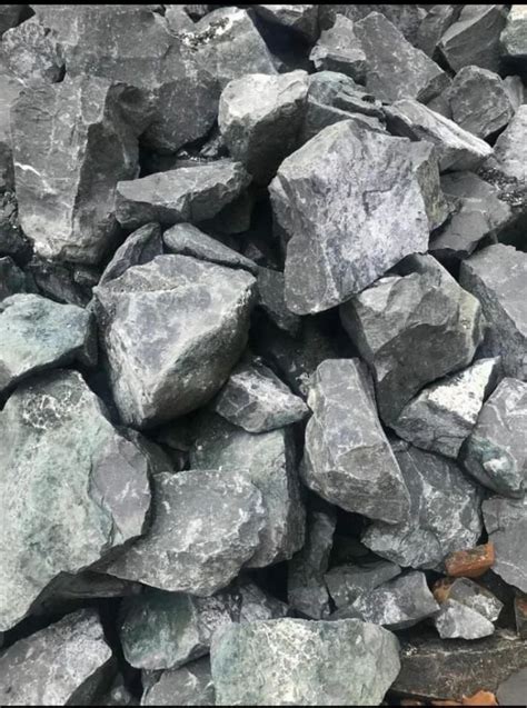Soling Black Rubble Stone At ₹ 599 Ton Rubble Stone In Mumbai Id 2852058427355