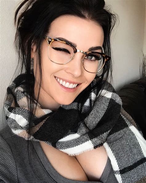 Niece Waidhofer Hd Wallpapers