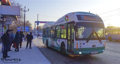 2편 러시아 하바롭스크 여행 중 촬영한 한국버스 사진들입니다 2018년 1월 22일 빠른 시일 내에 블로그에도 자세한 설명과 많은 사진들 업로드하도록
