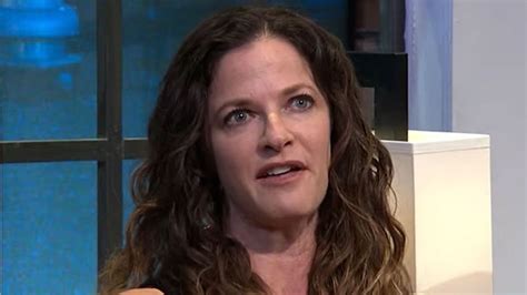 Así Está Hoy Andrea Elson La Hija Mayor De Los Tanner En Alf Mdz Online