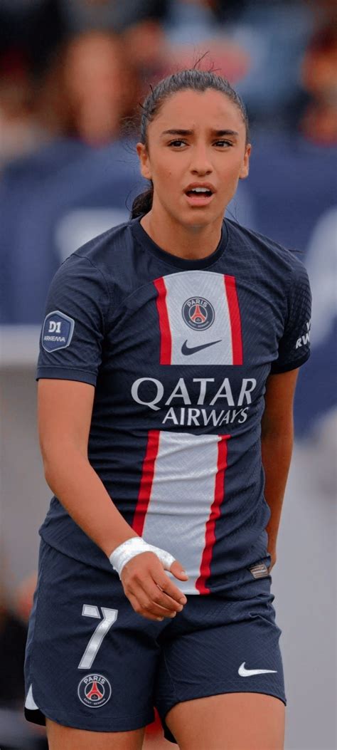 Sakina Karchaoui Joueur De Football Football Joueur
